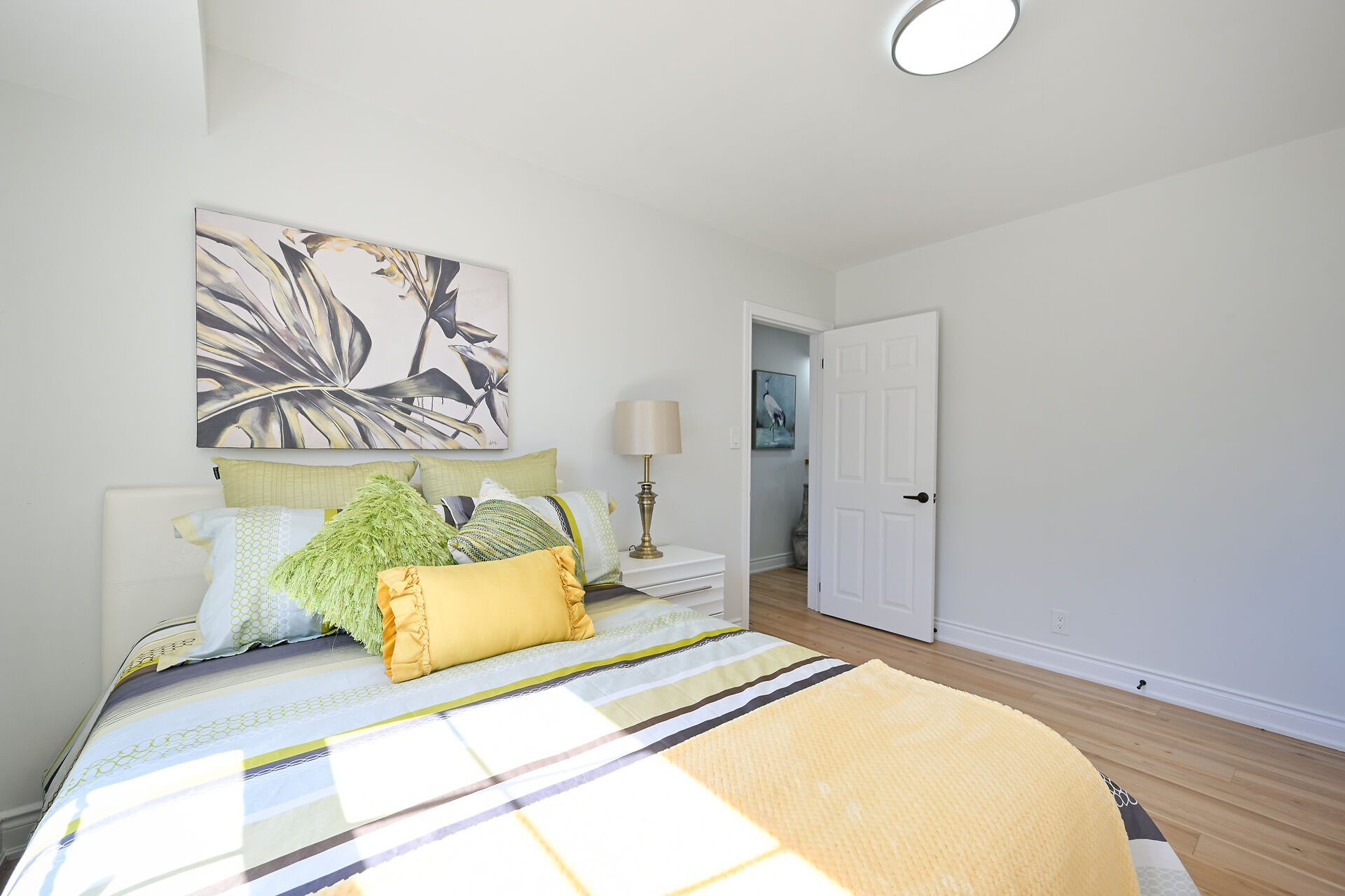 Virtual tour of 4 Passmore Street, Stoney Creek, Ontario