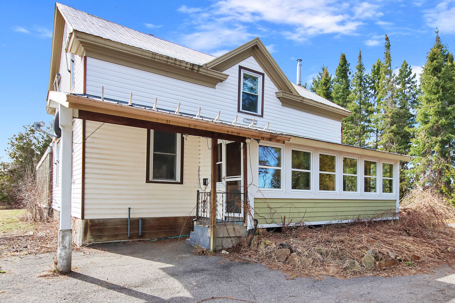 Virtual tour of 6508 First Line Road, Kars, Ontario, K0A 2E0