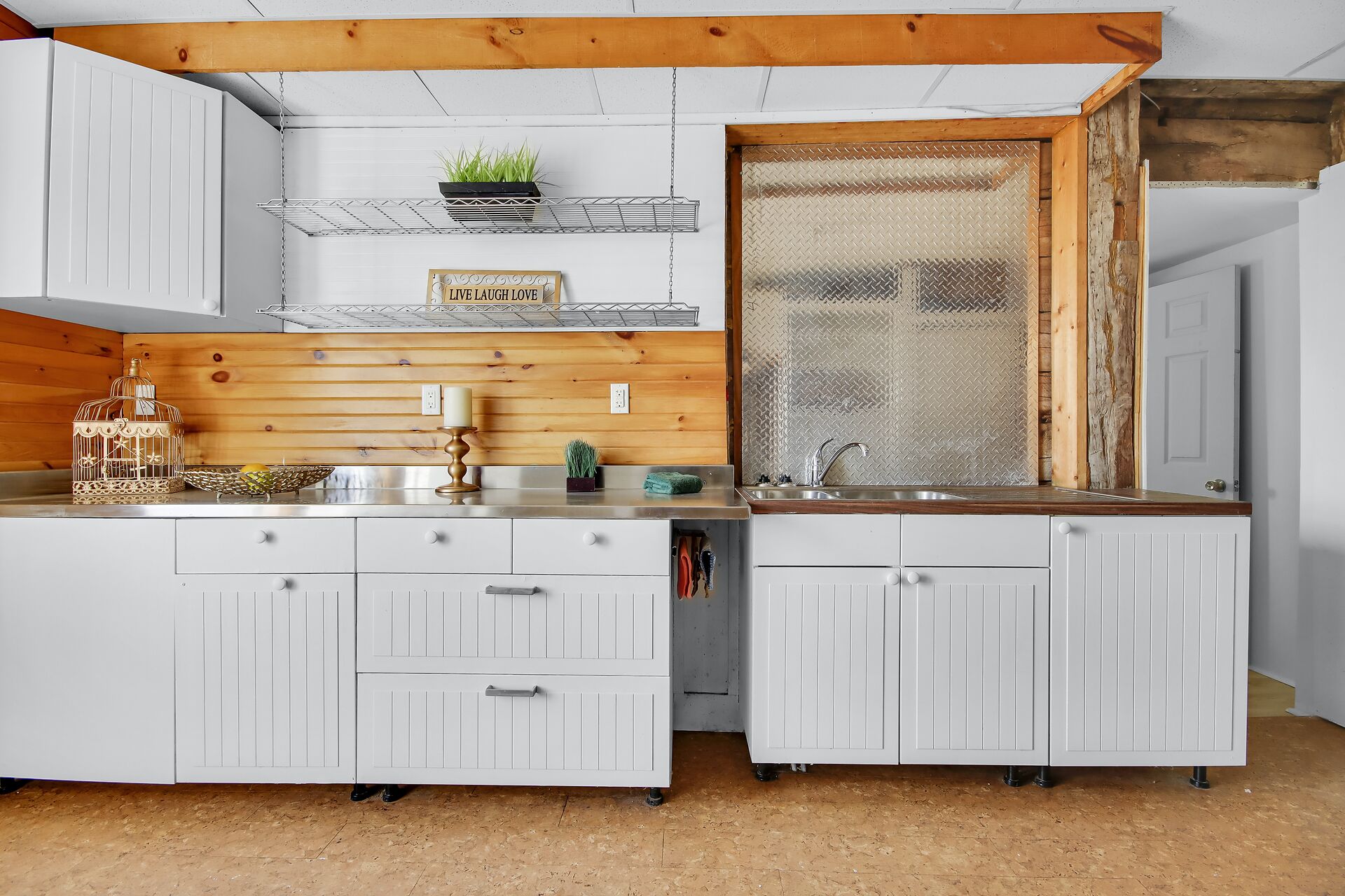 Virtual tour of 6508 First Line Road, Kars, Ontario, K0A 2E0