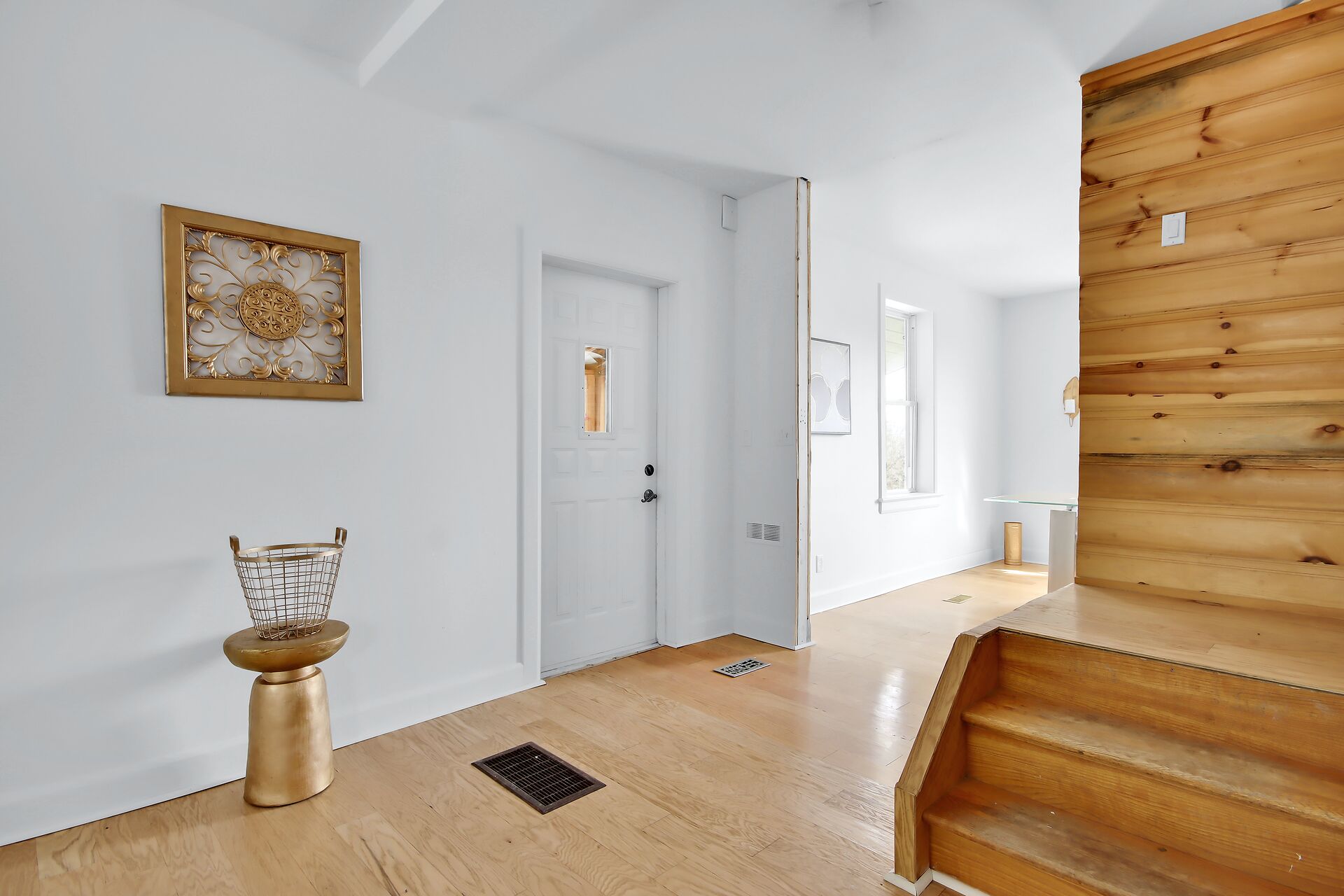 Virtual tour of 6508 First Line Road, Kars, Ontario, K0A 2E0