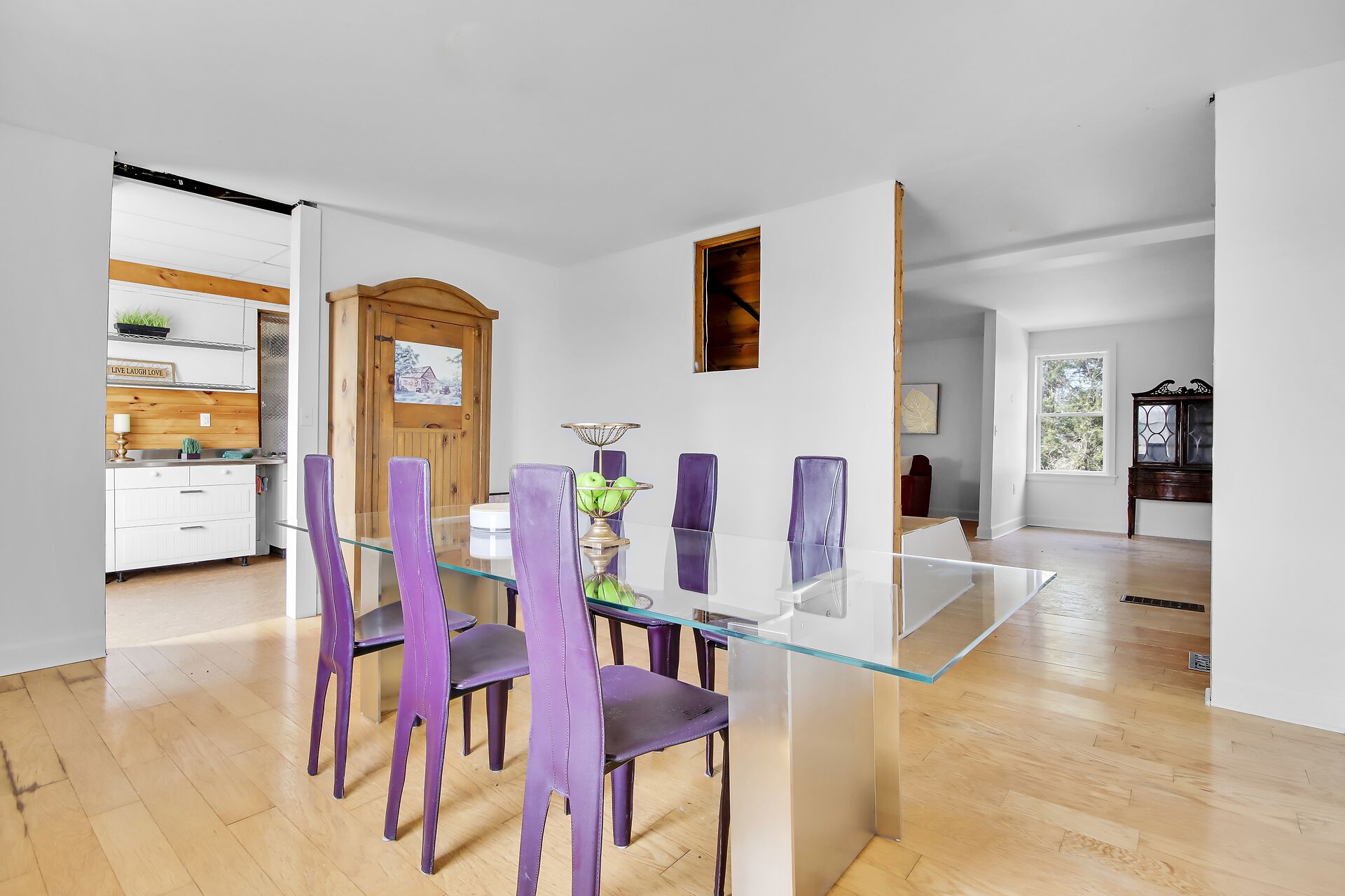 Virtual tour of 6508 First Line Road, Kars, Ontario, K0A 2E0