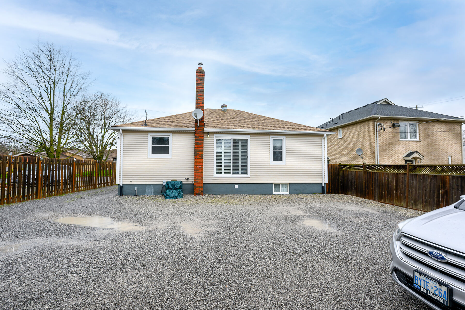 Virtual tour of 344 Linwell Rd, St Catharines, Ontario